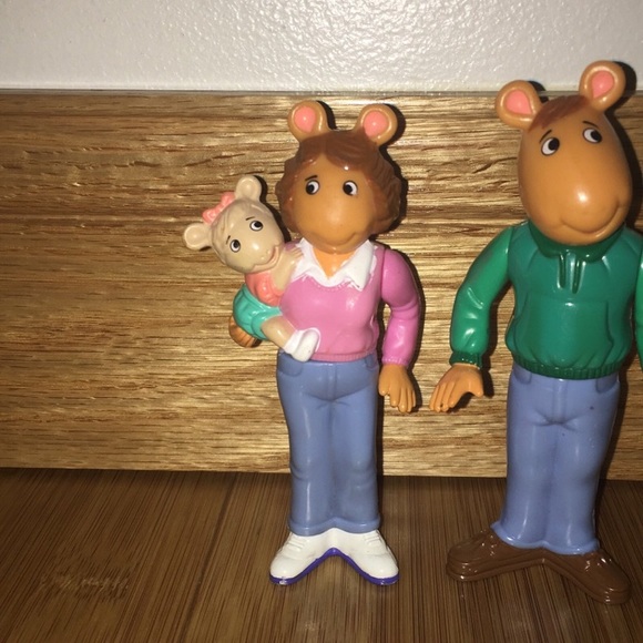 Pbs Kids | Toys | Pbs Kids Arthur Toys Lot Bundle | Poshmark